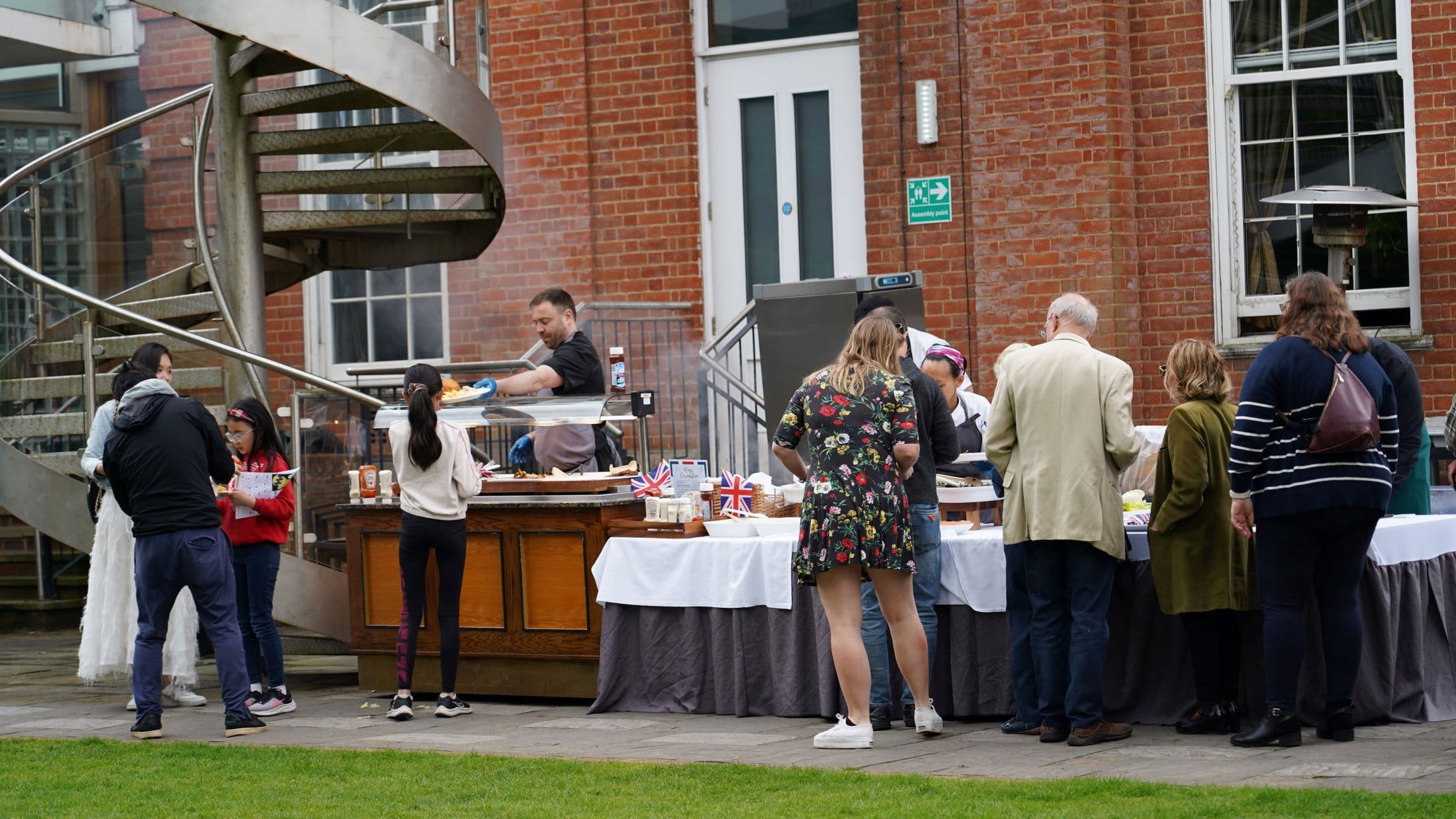 Fathers Day Lunch - The Lensbury