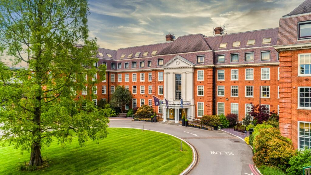 book early and save book at least four days in advance and enjoy an ...